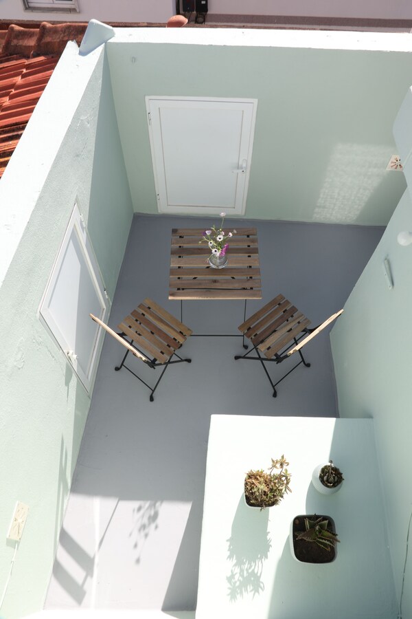 House In The Historic Area Of Lourinhã - Atalaia