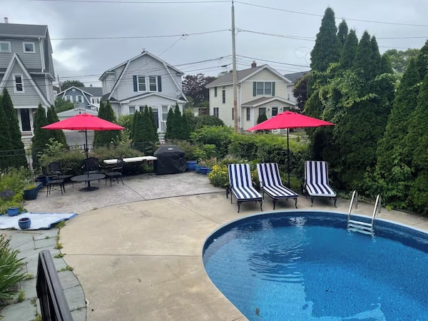 Spacious 3br W/pool And A Min From Gulf Beach In Milford Ct - Derby, CT