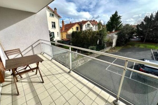 Bright Apartment 2 Mins Walk From Station - Clermont-Ferrand