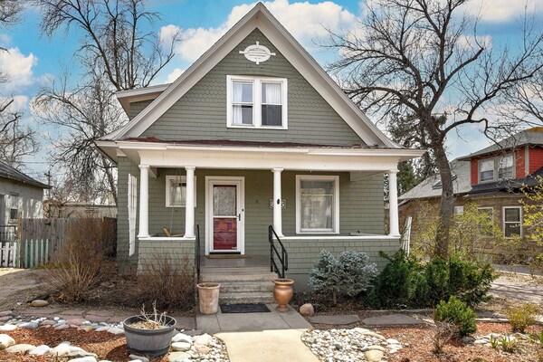 ᨒNewly Launched In April 2025 W/ Hot Tub + King Beds In Walkable Neighborhood! ᨒ - Colorado Springs