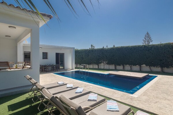 Holiday House Ayia Napa For 1 - 7 Persons With 3 Bedrooms - Holiday House - Ayia Napa