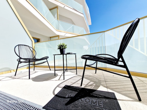 Stylish Stay Near Paris - 850m To Subway Rer A - Netflix 1br-4p - Rueil-Malmaison