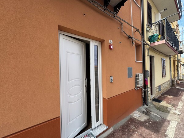 Apartment Court Area In Termini Imerese - Trabia