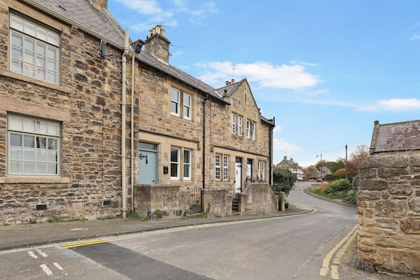 Two Bedroom Cottage In United Kingdom Of Great Britain And Northern Ireland, Corbridge - Corbridge