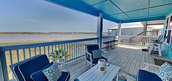La Sirena | Serene, Community Pool - Corpus Christi, TX