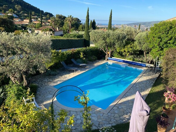 Magnificent Villa With Swimming Pool - Les Lecques