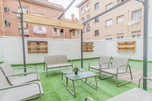 Your Luxury Getaway In Downtown Zaragoza - Zaragoza