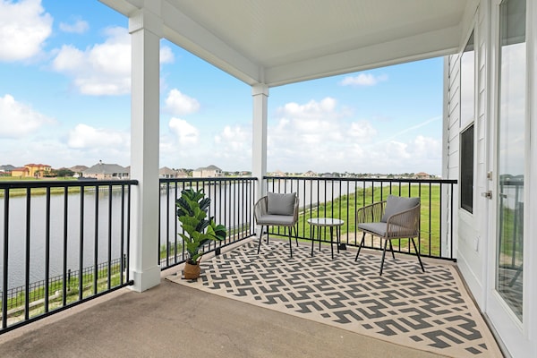 Cozy Waterfront 2-bedroom Apartment In Serene Slidell - Slidell, LA