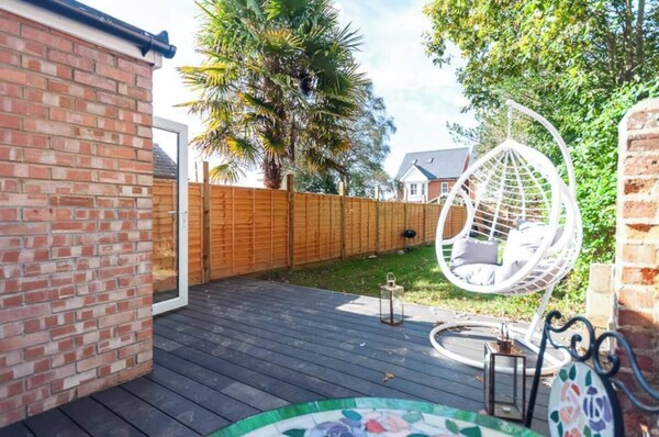 Stylish 4br  Central Chichester + Free Parking - Chichester