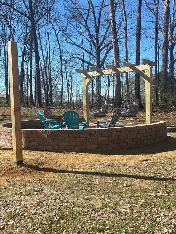 July 4th Weekend Available!  Charming 3b-2b Cottage By Fall Creek Falls! - Fall Creek Falls, TN