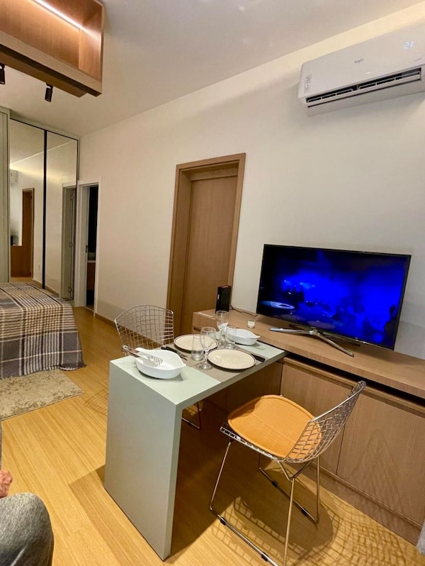 Unmatched Apartment In The Bom Fim Neighborhood - Complete And Charming - Aeropuerto de Porto Alegre Salgado Filho (POA)