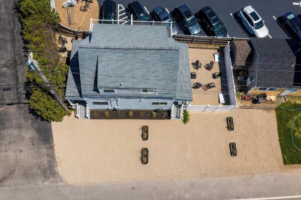 Ocean Boulevard South, 3 Min Walk To The Beach! - Portsmouth, NH