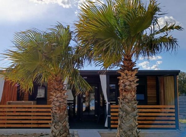 Sak Mobile Homes - Classic Two Bedroom Mobile Home With Terrace And Sea View - Betina