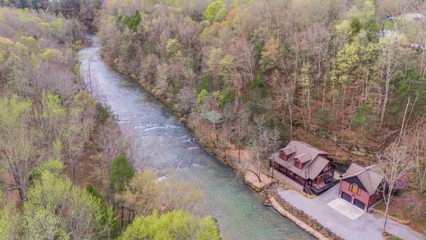 Water Front Home With Hot Tub - Jamestown, TN