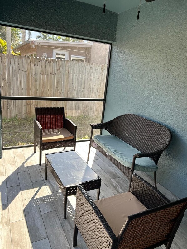 Sunset Hideaway - Fort Myers