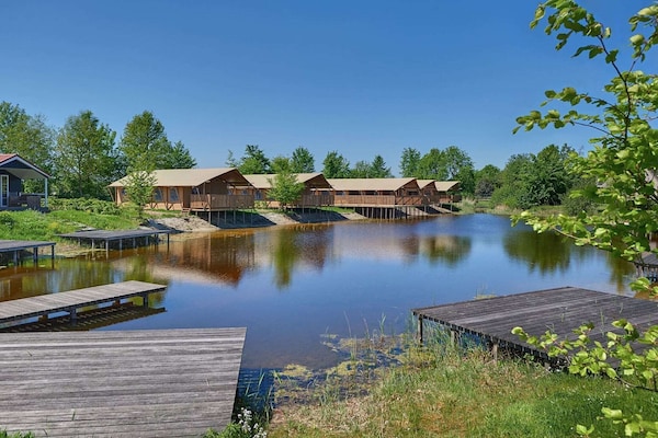 Glamping Tent With Kitchen Near Pond - Lemmer