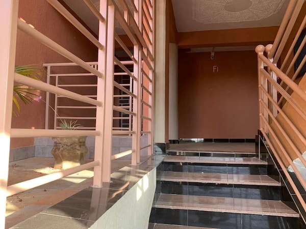 1 Bedroom Charming House With  Wifi In  Utawala  Nairobi Near Jka Intl Airport - Nairobi