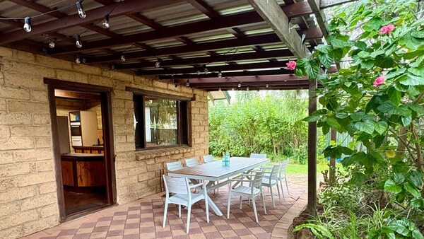 Timber Tides Retreat - Busselton