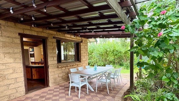 Timber Tides Retreat - Busselton