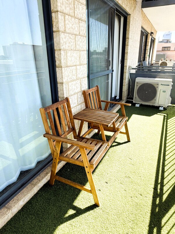 64 Sweeping Views Eastperth 2br Pool+pkg - Victoria Park