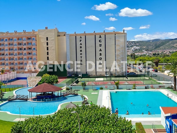Apartamento De Una Habitación, Salón Comedor Con Sofá Cama. Residencia Cerca Del Mar , Parking Privado, 3 Piscinas - Vinaròs