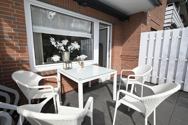 Fischer's Hus Wohnung 4<br>moderne Wohnung Mit Terrasse Und Markise - Büsum