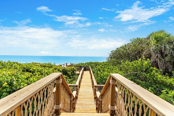"Escape To Your Own Slice Of Paradise With This Stunning Oceanfront Retreat! - Palm Bay, FL