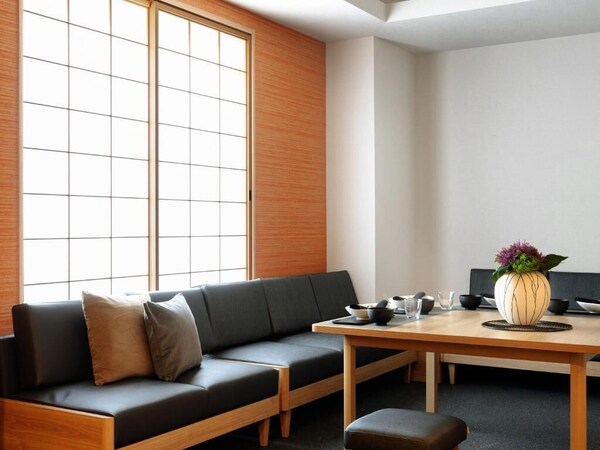 Deluxe 2 Bedroom Apartment || 150 M From Asakusa Metro Station Tokyo || - Tokyo
