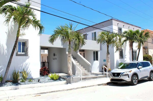 Near Ocean Paradise For Family Or Couple - Hollywood, FL
