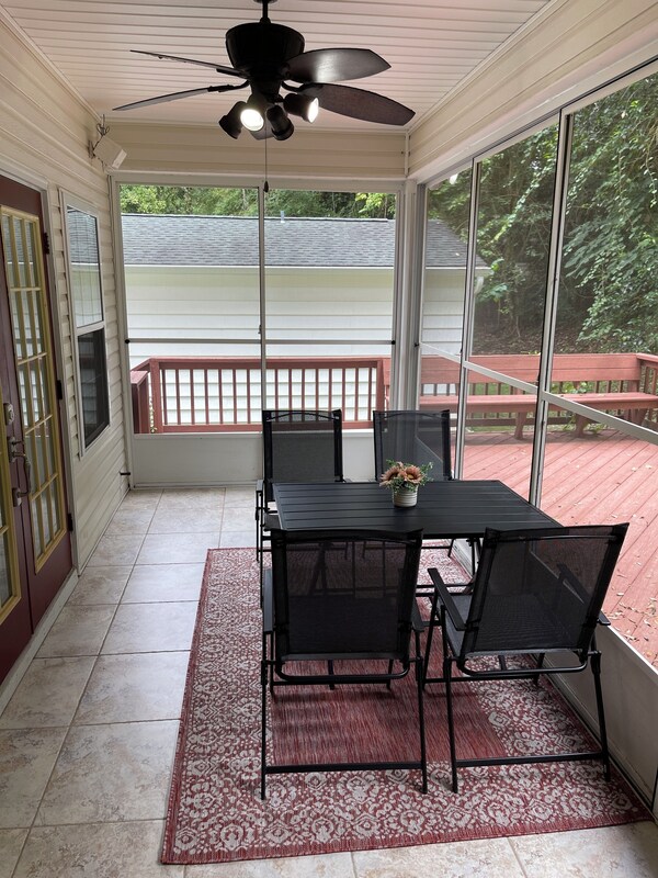 Edge Of Cascades Park 3 Bedroom Home - Doak Campbell Stadium Tallahassee