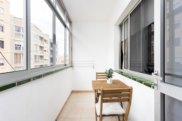 Home2book Beachside Bright Apt, El Médano - El Médano