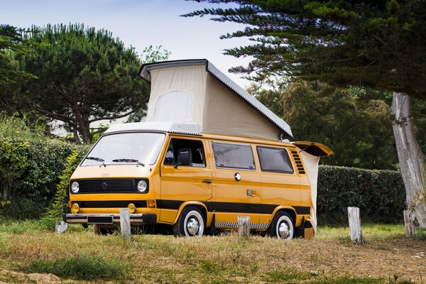 Location Combi Vw Vintage Aménagé Tout Confort îLe Oléron Au Bord De L'eau 4 à 6 - Saint-Trojan-les-Bains