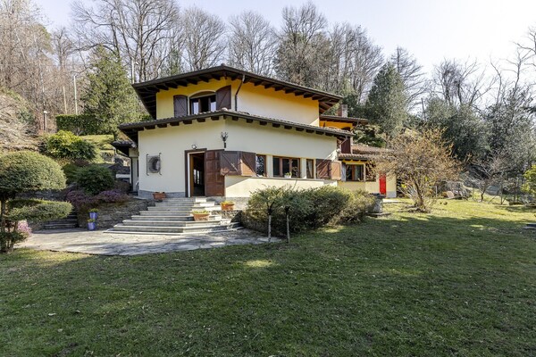 0008 Casa Nel Bosco - Lanzieri F. - Luino
