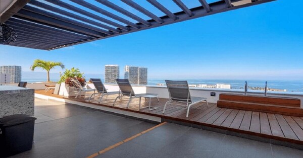 Zoho Skies 1 Bdr, 1 Bath, With Parking - Puerto Vallarta