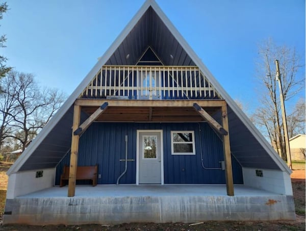 Cedar Grove Rental A-frame - Clarksville, AR