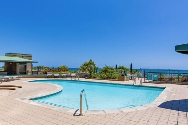 Charming 2-bedroom Condo In Delightful Long Beach With Ac, Wifi - Orange County, CA