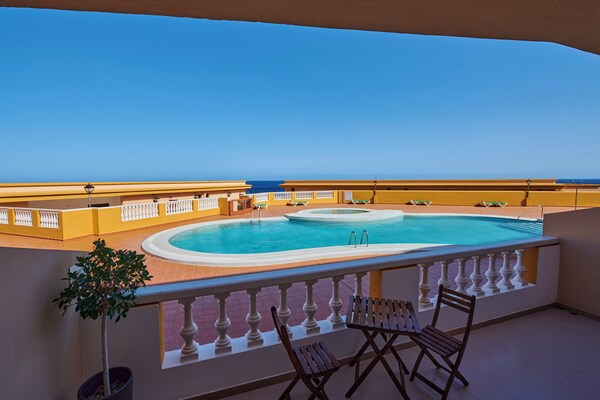 Superior Apartment 1st Floor - El Hierro
