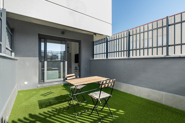 Apartamento Reformado Con Garaje Y Piscina De Alquiler Temporal - Tres Cantos
