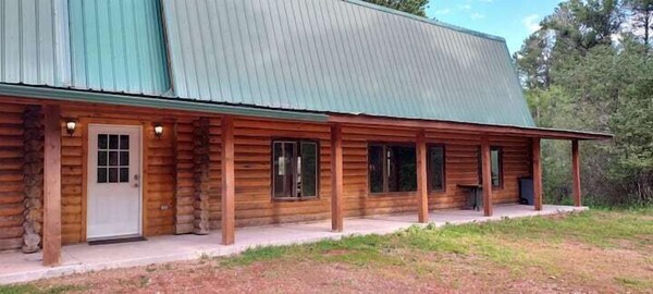 Lodge Room Twin (Room #6) - Wyoming
