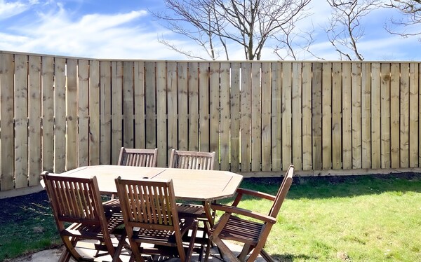 A Beautifully Converted Dog-friendly Cottage In St Davids - Solva
