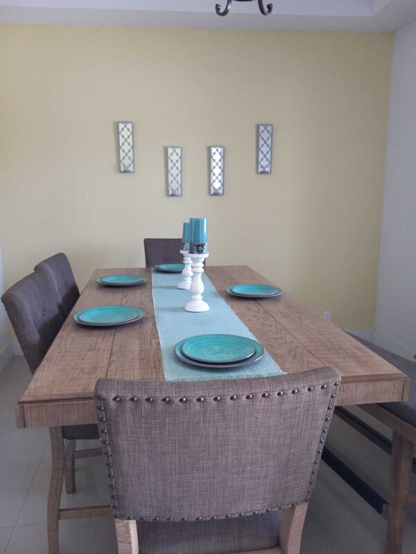 Charming 3-bedroom House With Ac, Wifi In Lovely Freeport - Freeport