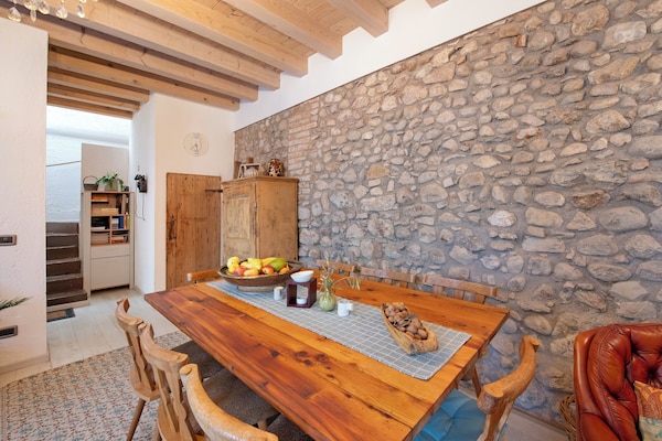 Holiday Home 'Haus Siloah Grole Di Desenzano' With Private Garden And Wi-fi - Sirmione