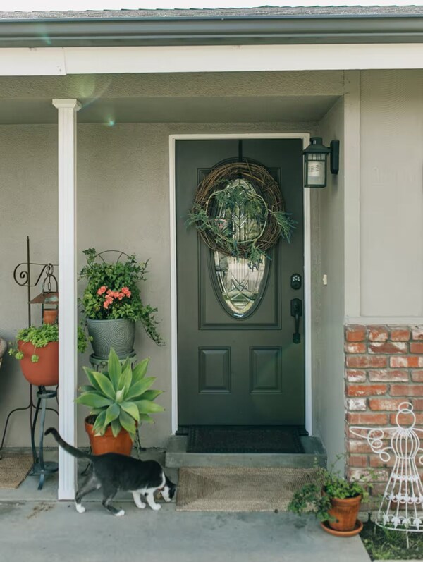 Charming 2-bedroom House In Quiet Country Visalia With Pool - Tulare, CA