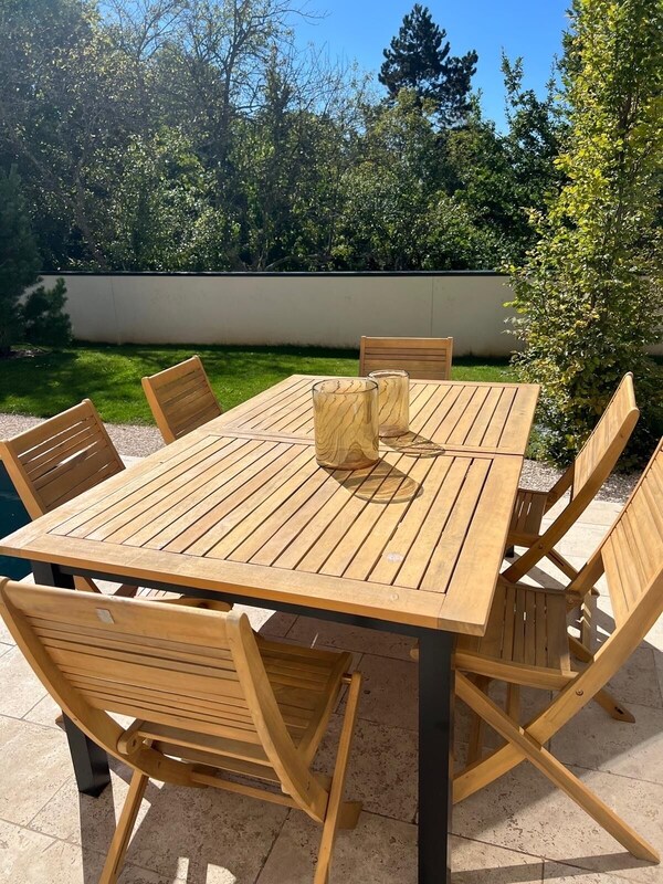 Luxury Villa In Blois: 4-bedroom With Private Pool In Peaceful Natural Setting - Blois