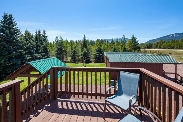 Blue Bird Studio! 6 Miles To Glacier National Park - Montana