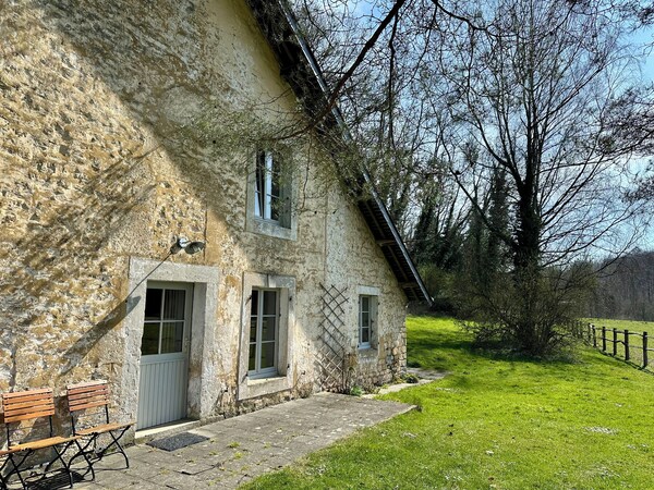 Charmant Gite Non Loin De L'abbaye D'orval - Florenville