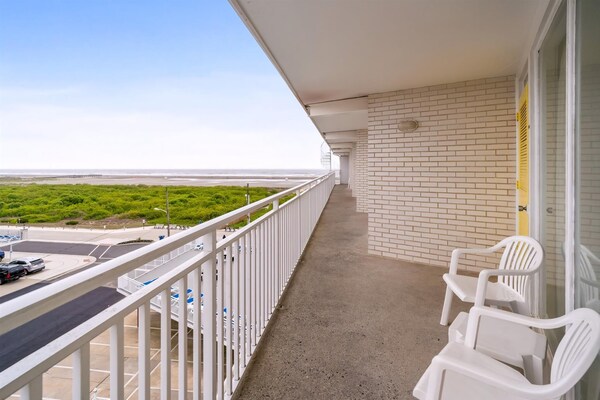 6201 Ocean Ave, Unit 506 - The Nassau Inn - Cape May, NJ