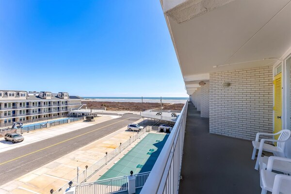 6201 Ocean Ave, Unit 402 - The Nassau Inn - Wildwood Crest, NJ
