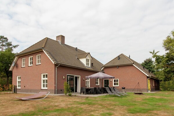 Stijlvolle Vakantiewoning In Leende Met Terras - Hamont-Achel