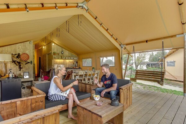 Tent Lodge At The Bedafse Bergen - Uden